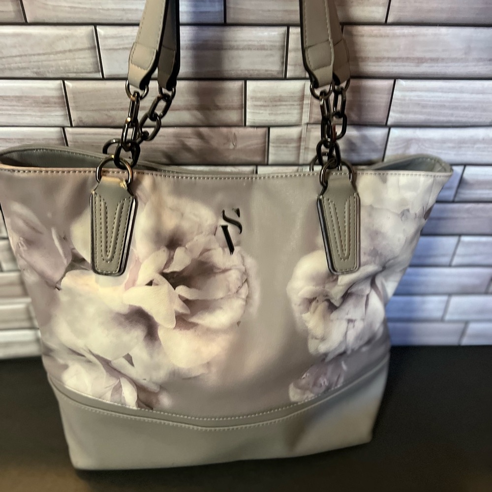 Simply Vera Vera Wang Floral Handbag - Gem